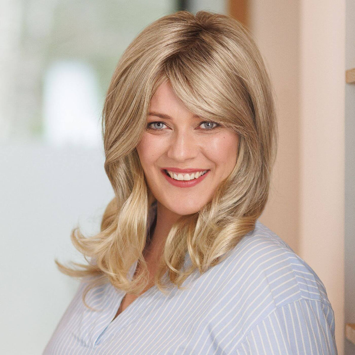 Poppy Lace Front Sentoo Lotus Collection - Valentine Wigs